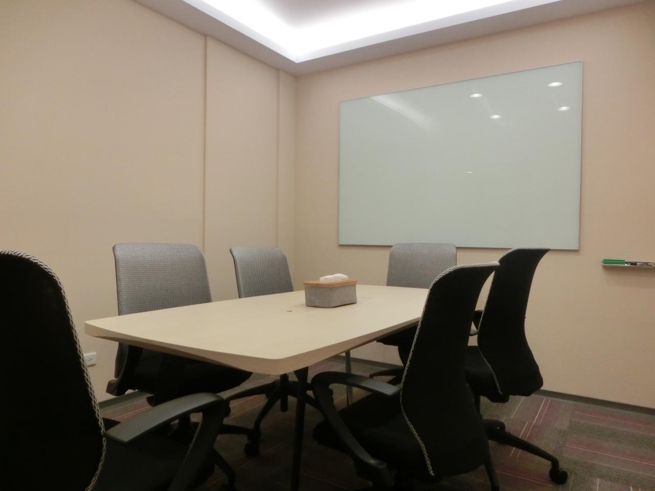 Universal Innovation Business Center-Conference Center-Meeting Rooms
